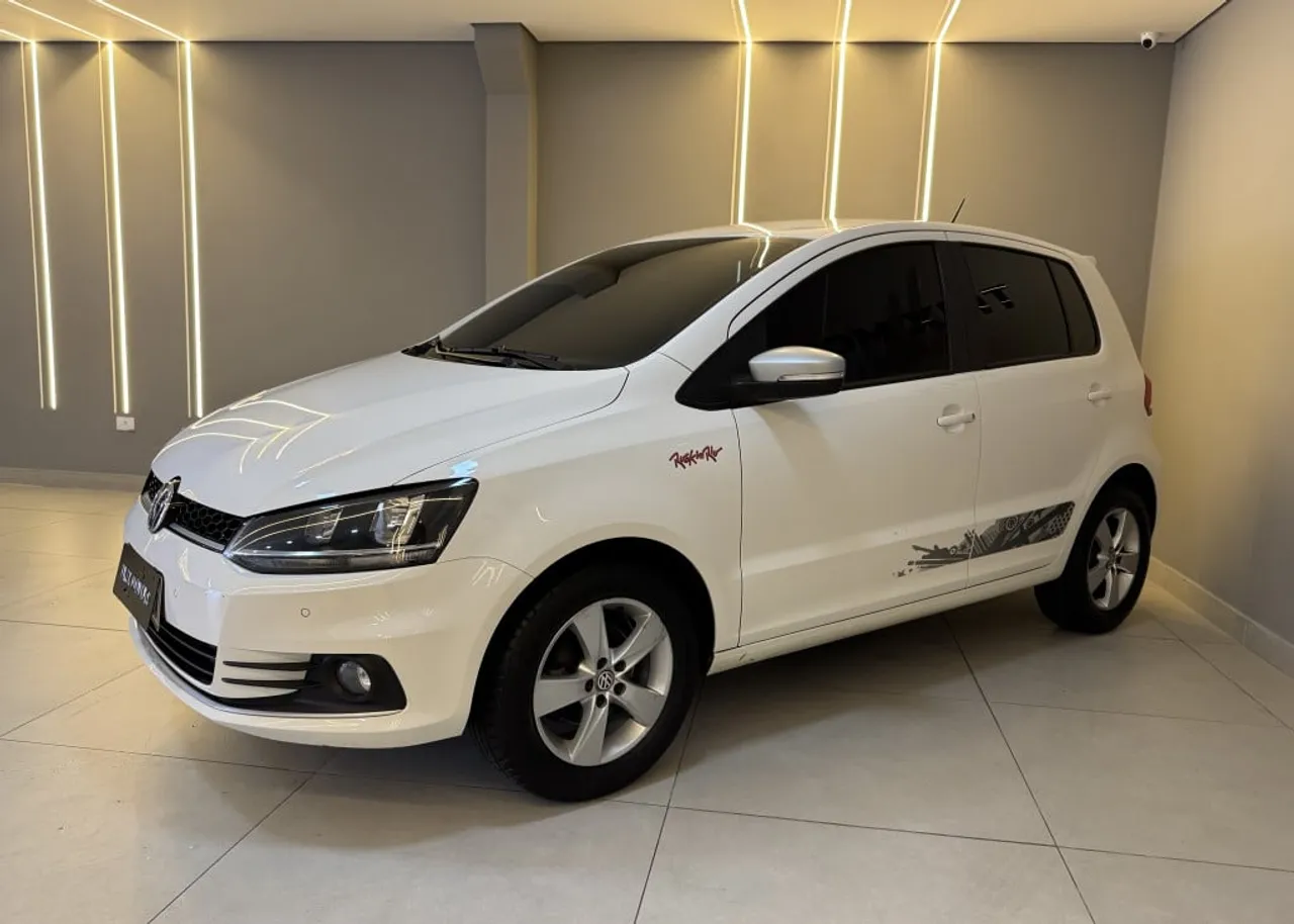 VOLKSWAGEN FOX 2016 Usados e Novos