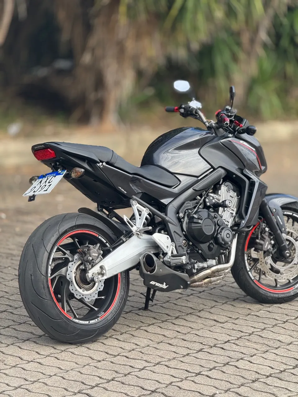 Motos HONDA CB 650F no Brasil