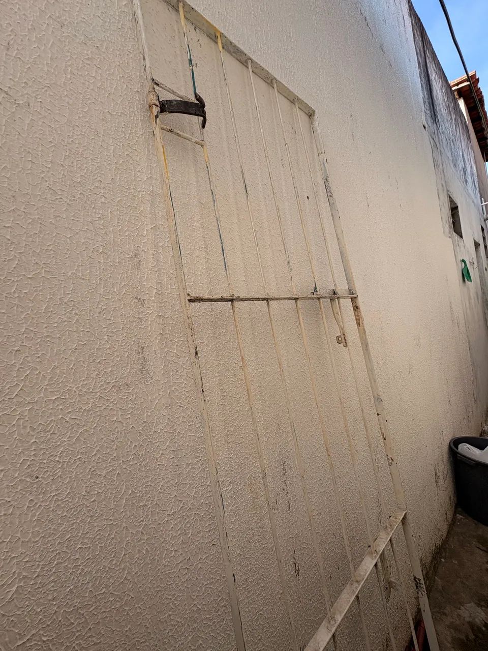 Porta-grade - Portas e Janelas - Vale Quem Tem, Teresina 1448094426 | OLX