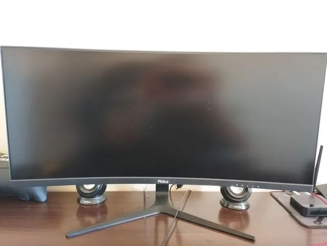 "monitor de 30 polegadas" no Brasil