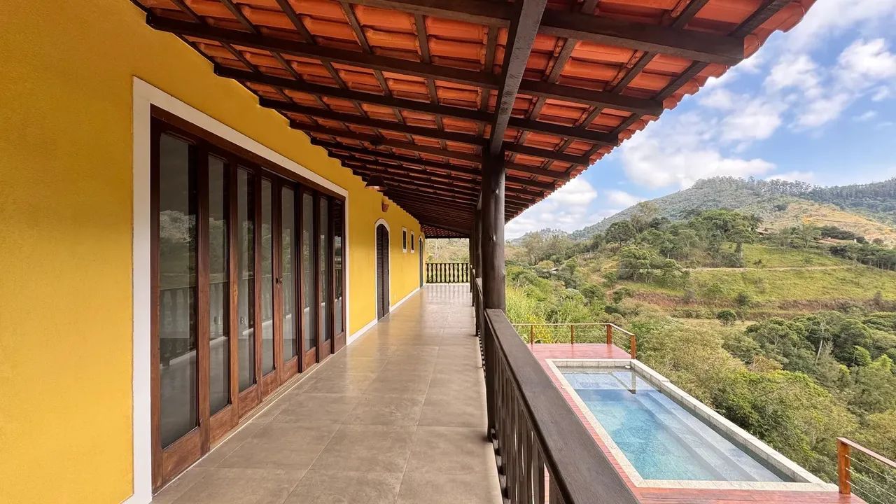 Casa 4 quartos à venda - Cuiabá, Petrópolis - RJ 1408840737 | OLX