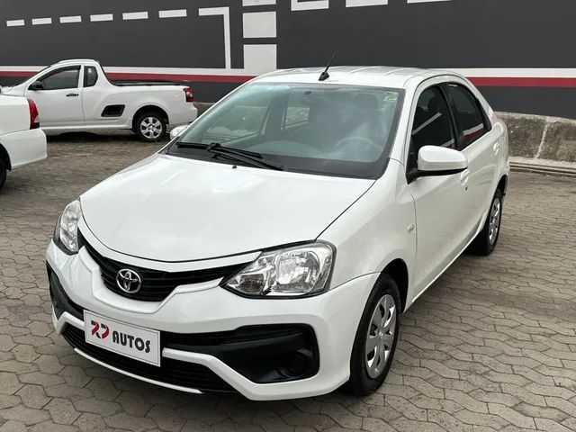 TOYOTA ETIOS Usados e Novos