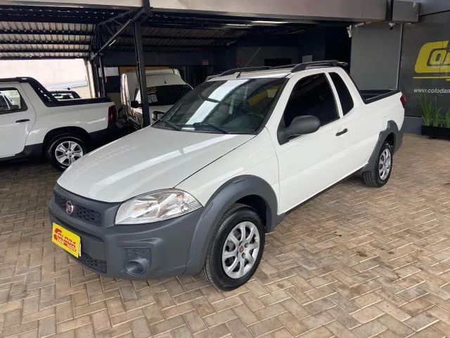 FIAT STRADA 2018 Usados e Novos no PR