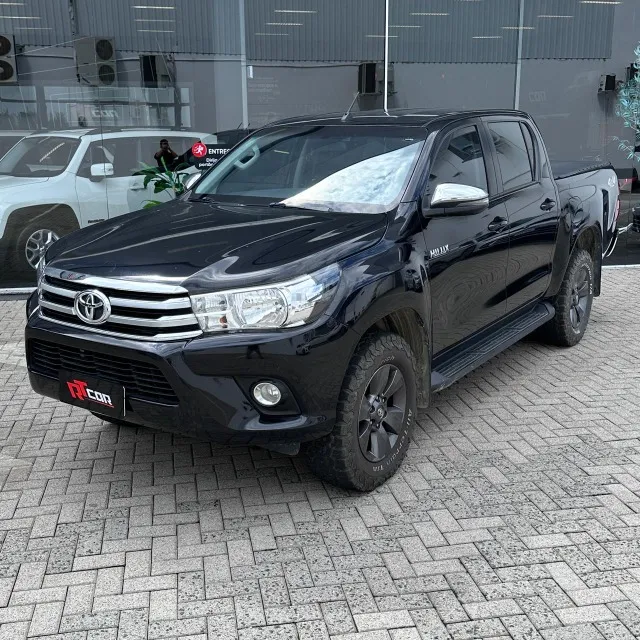 "toyota hilux 76" no Brasil