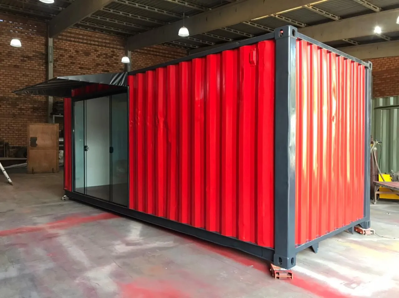 "container 20 pes" no Brasil