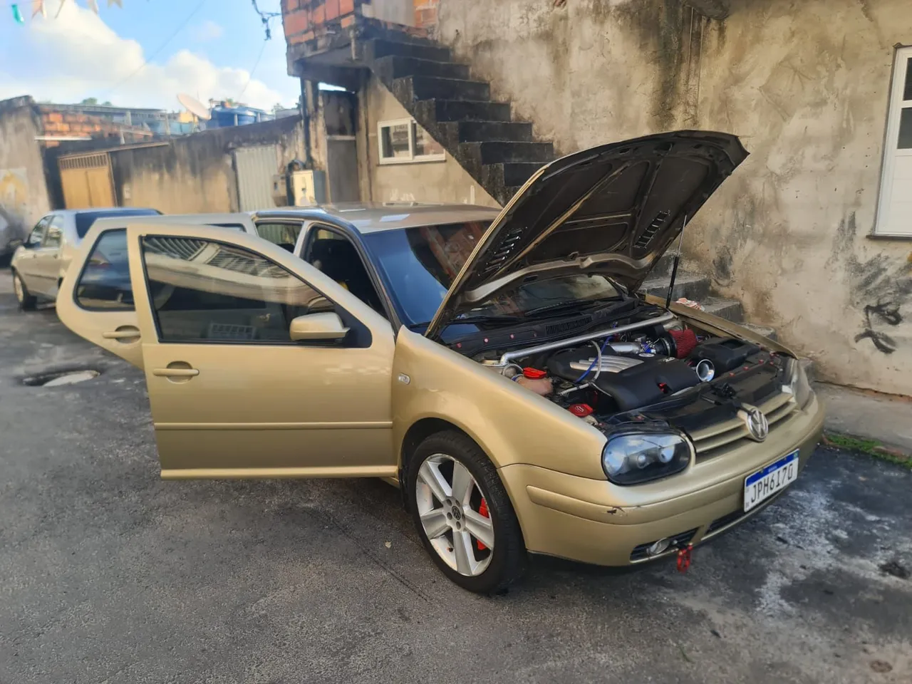 VOLKSWAGEN GOLF Usados e Novos em Salvador e região, BA