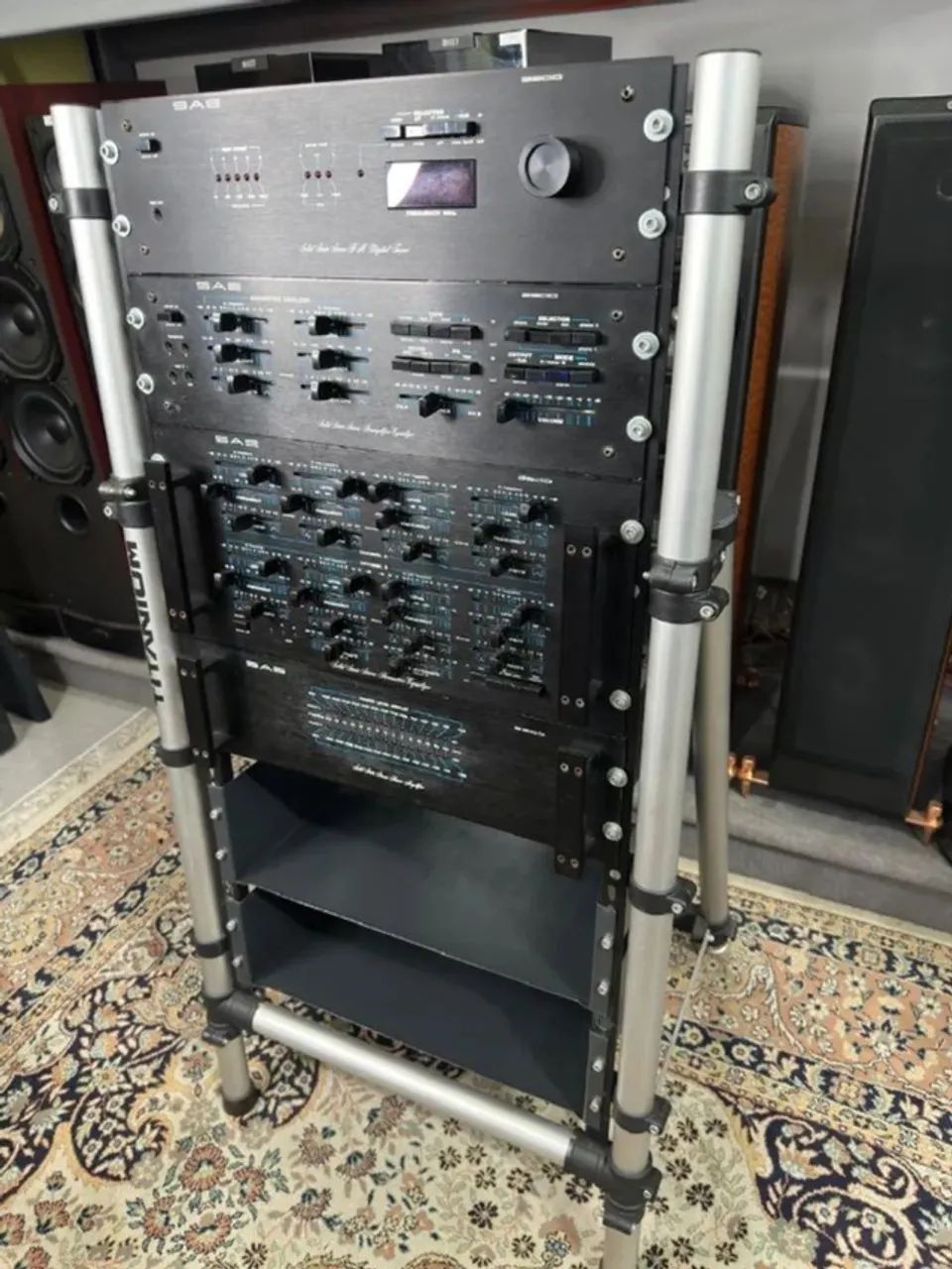 Amplificador Power Pré e Equalizador - Conjunto Sae - Som Jbl Marantz ...