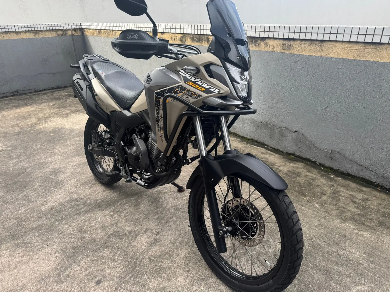 Motos Honda XRE 2024 no Brasil