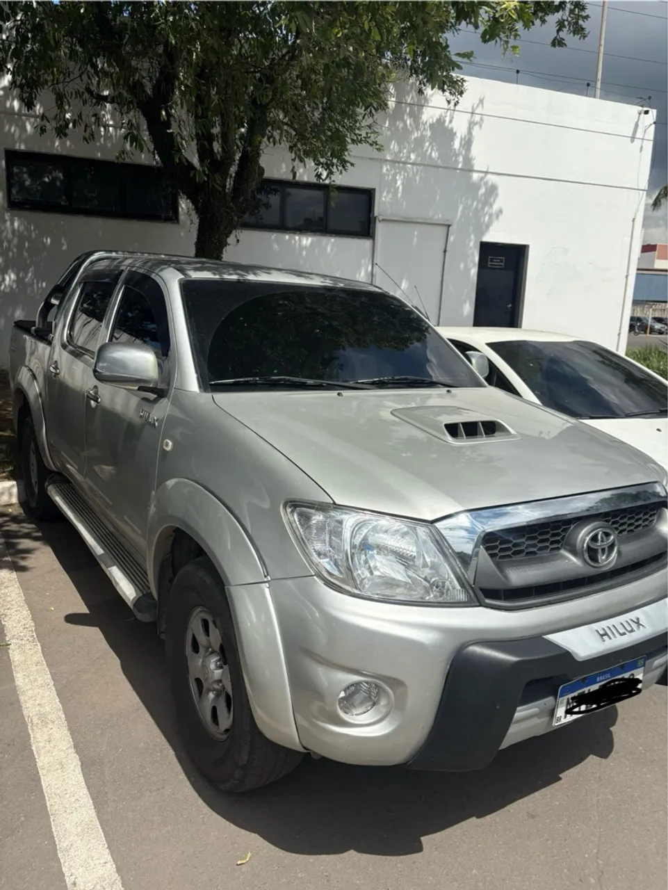 "toyota hilux 2010" - Carros Usados e Novos à venda