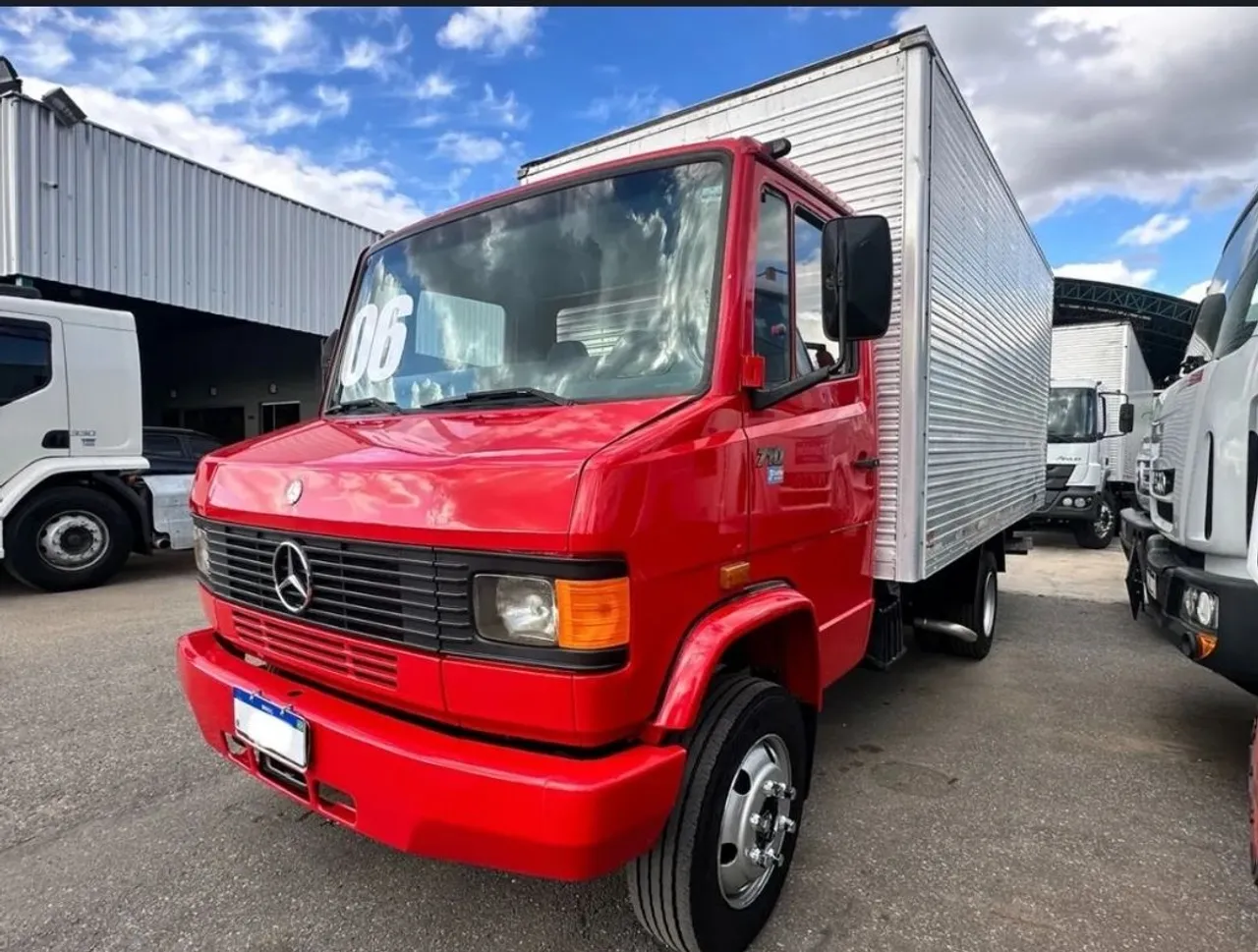 "motor mercedes 710" - Caminhões no Brasil