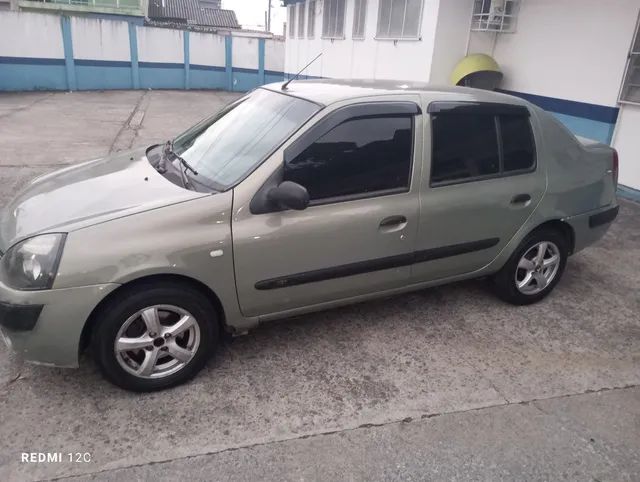 RENAULT CLIO 2004 Usados e Novos