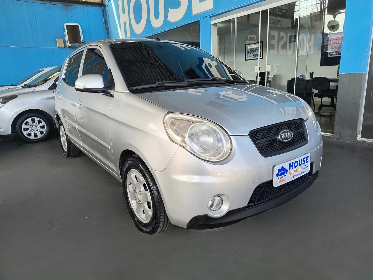 KIA MOTORS PICANTO 2010 Usados e Novos