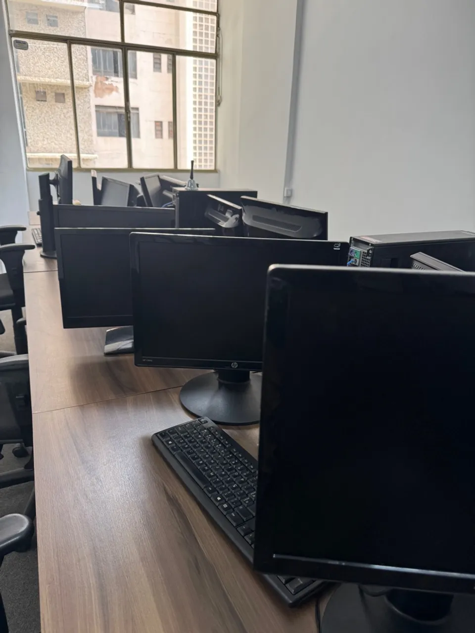 "monitor de 19 polegadas" - Monitores no Brasil