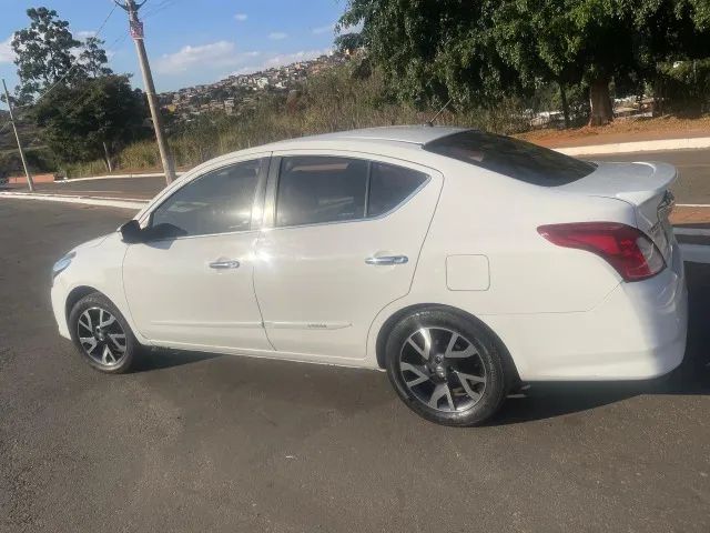 NISSAN VERSA 2016 Usados e Novos