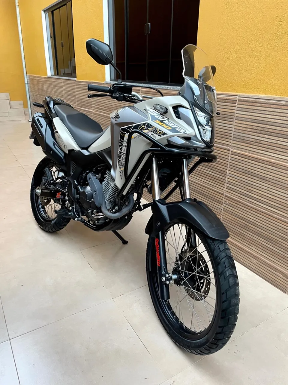 Motos HONDA SAHARA no Brasil