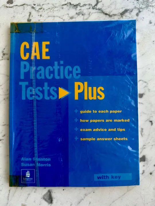 CAE Practice Tests Plus - Livro com exercícios e respostas - Livros e ...