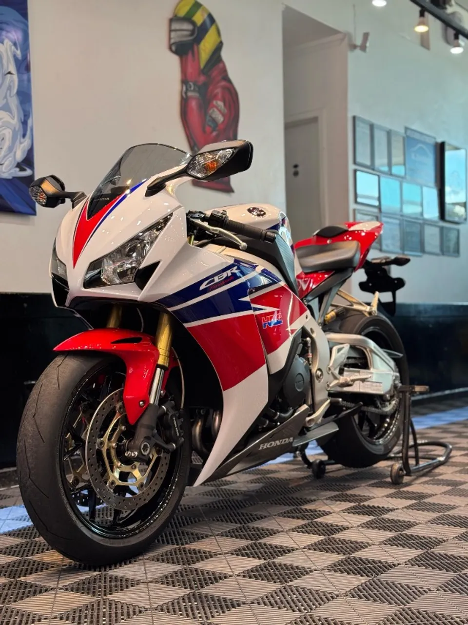 Motos HONDA CBR no Brasil