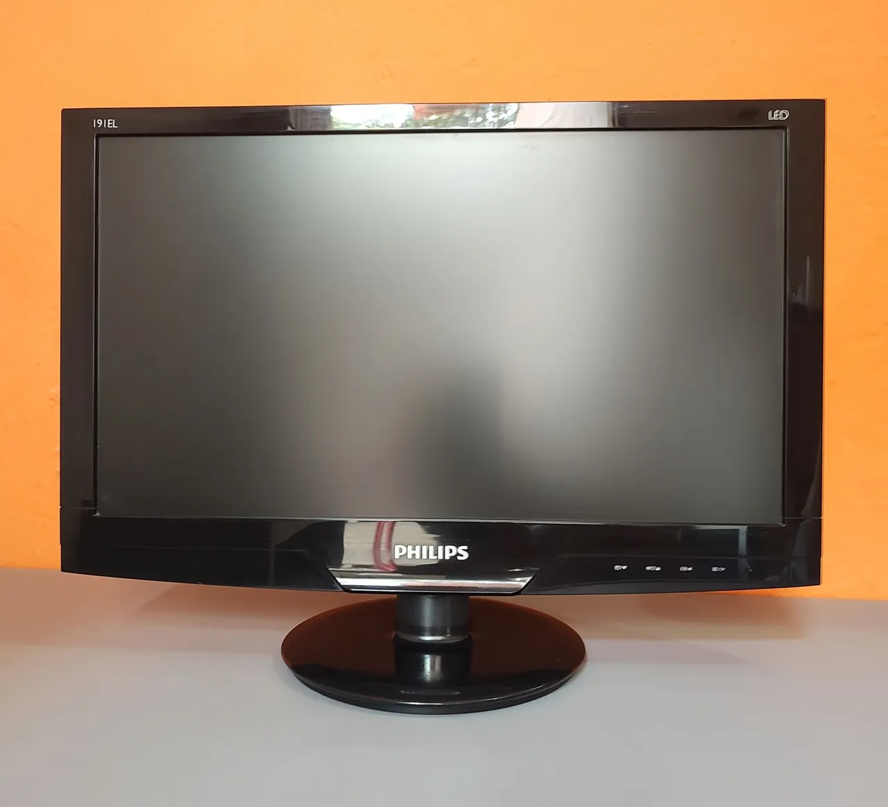 "monitor philips 19 polegadas led" - Monitores no Brasil