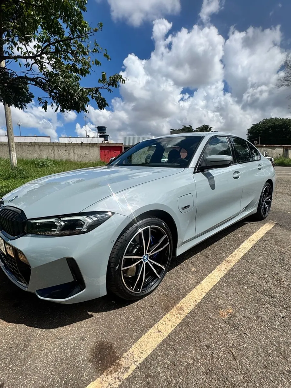 BMW 330E Usados e Novos