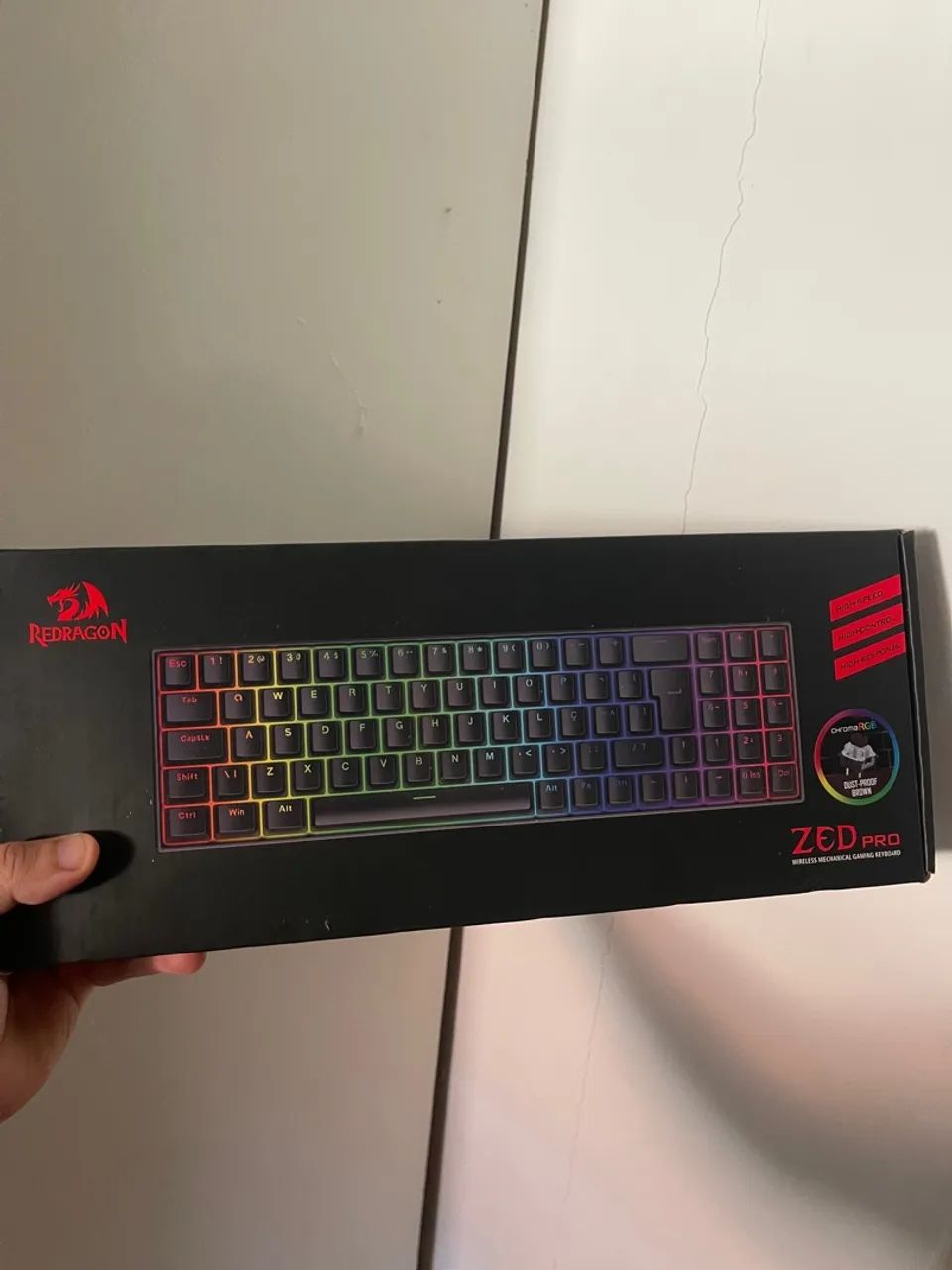 Teclado mecânico Redragon zed pro wireless switch marrom - Periféricos ...