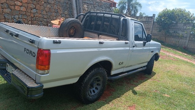 FORD F-1000 XL 4.9I 1997 - 1110261183 | OLX