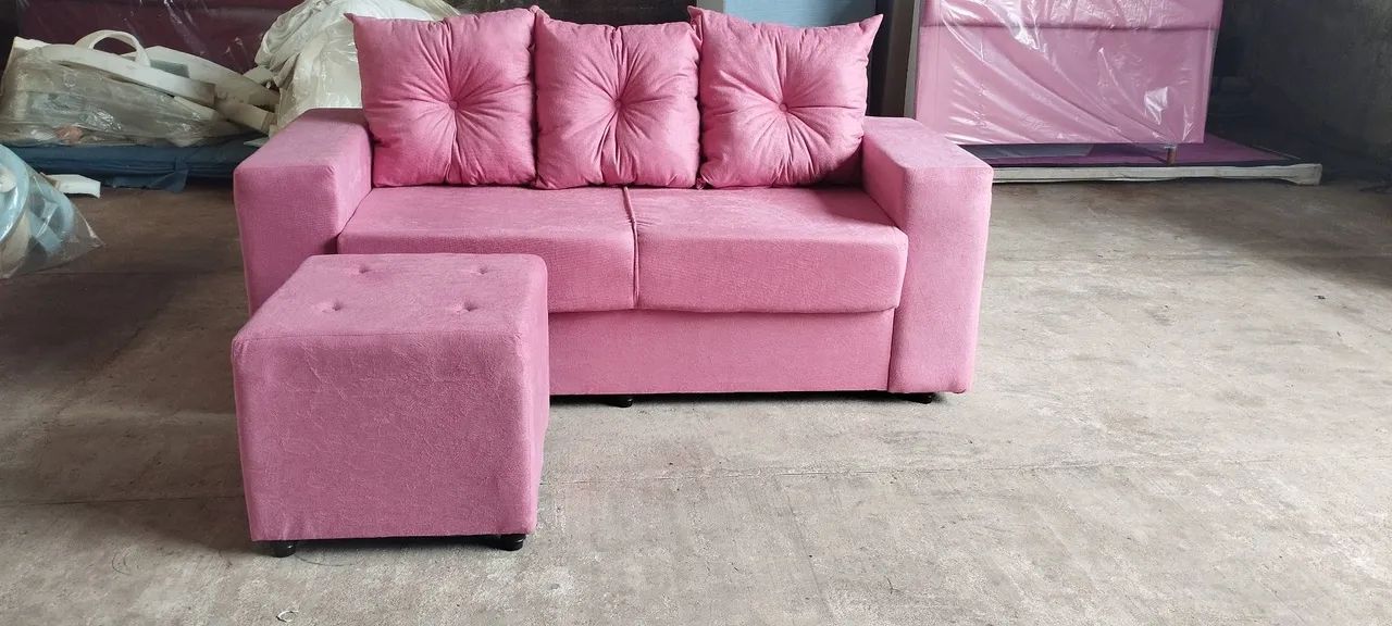 3 lugares, sofá com puff e almofadas - Móveis Para Organização - Parque ...