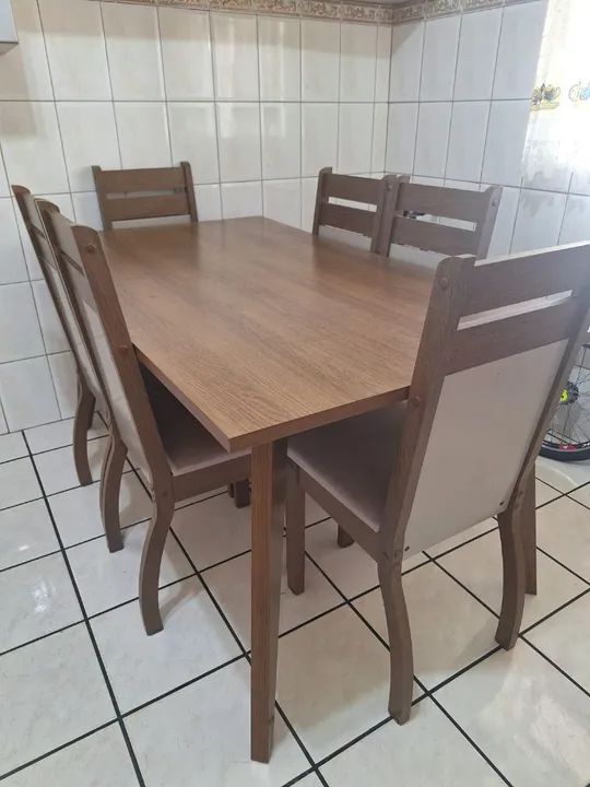 Mesa de Jantar Madeira 6 Cadeiras PRA LEVAR HOJE leia a descrição ...