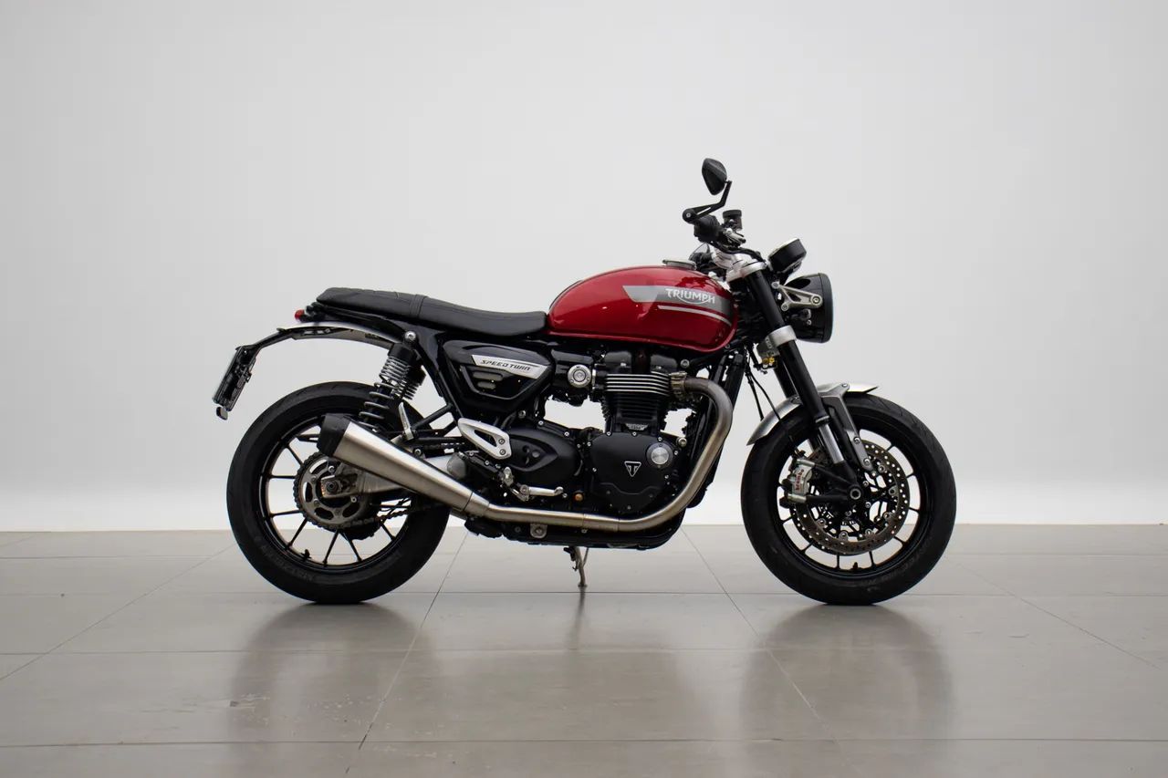 TRIUMPH TWIN 1200CC 2023 - 1379626576 | OLX