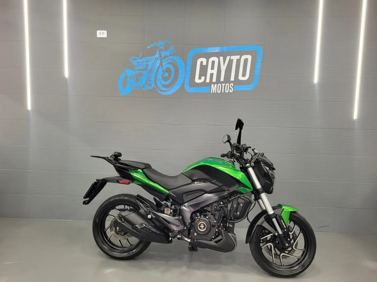 Motos Bajaj Dominar 400 2024 em São Paulo