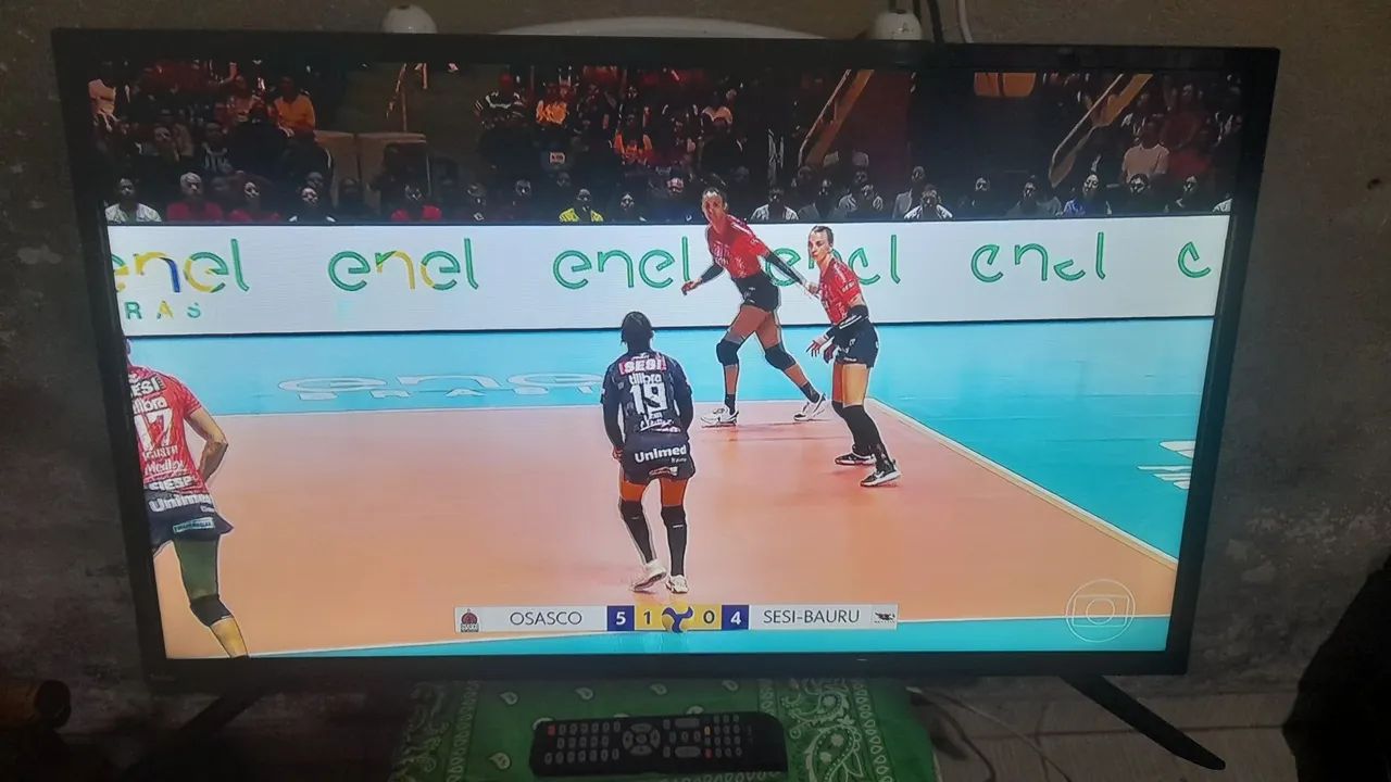 TV LED 40 polegadas não é smart funcionando perfeitamente com controle e pezinho - TVs - Vila ...