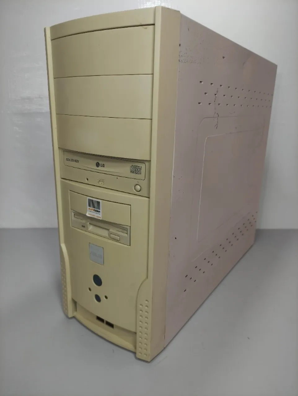 "computador antigo funcionando" no Brasil