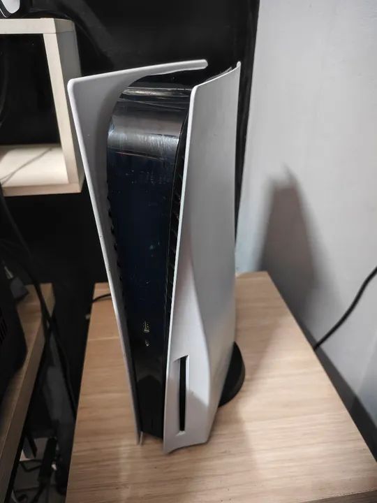 Vendo PS5 fat com leitor de disco, 2 controles originais e base de carregamento - Consoles de ...