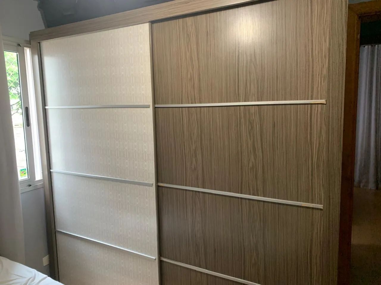 Guarda-roupa de casal com duas portas de correr - Armários e Guarda ...