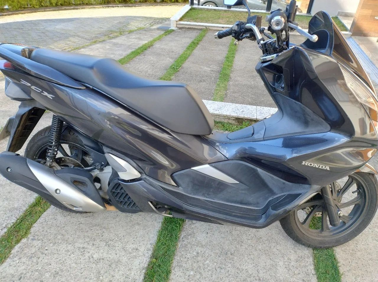 Motos HONDA PCX 2022 no Brasil
