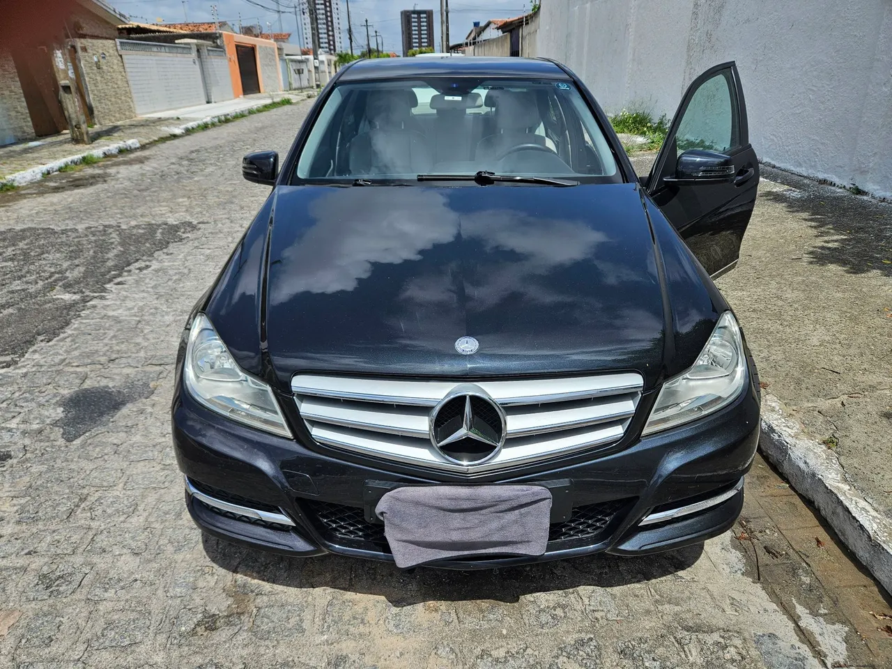 Mercedes-Benz C-180 2012 Usados e Novos