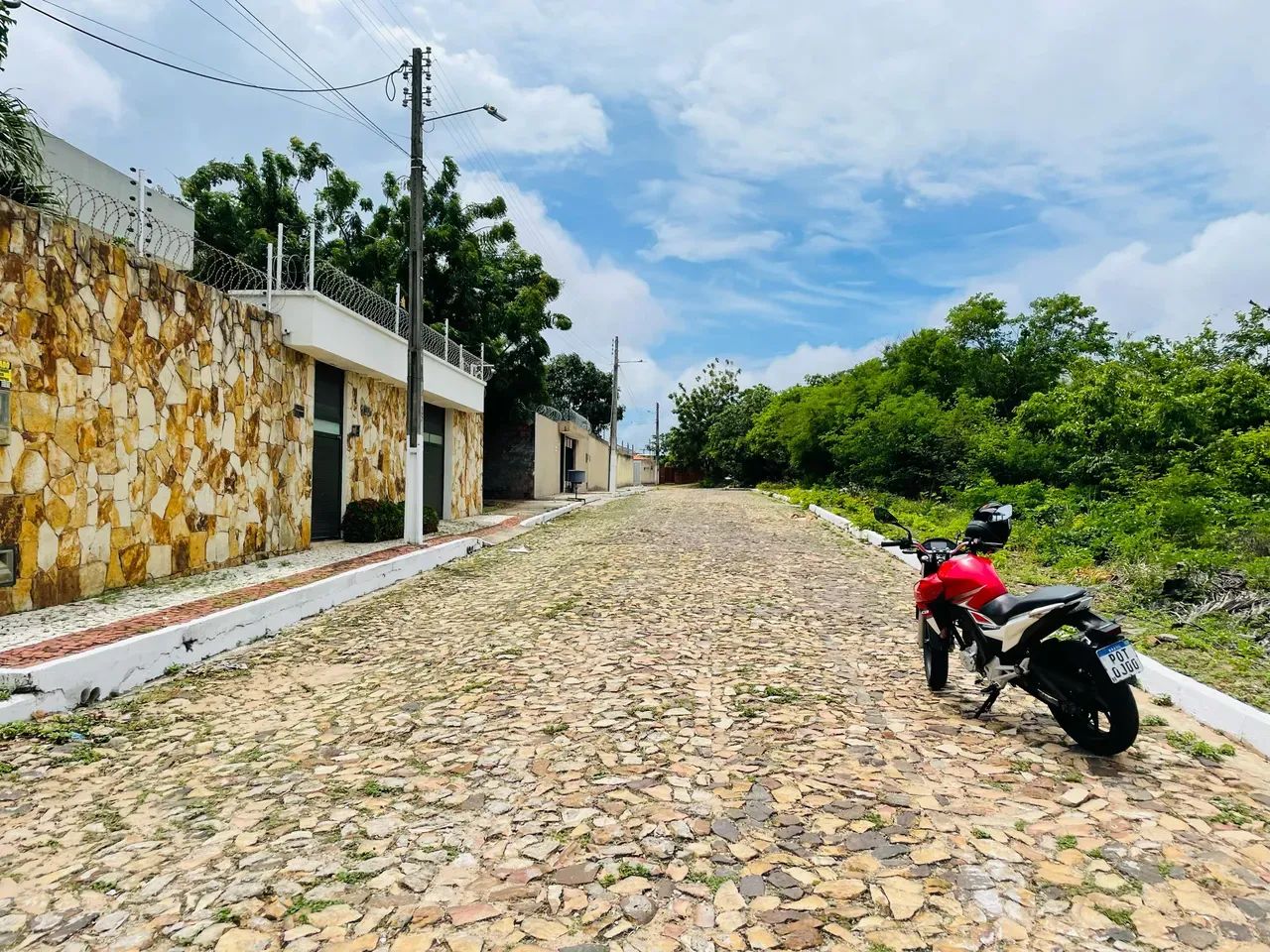 Lote 17X27 A Venda Em Parnaiba /Proximo Academia Metha / Bairro Sao ...