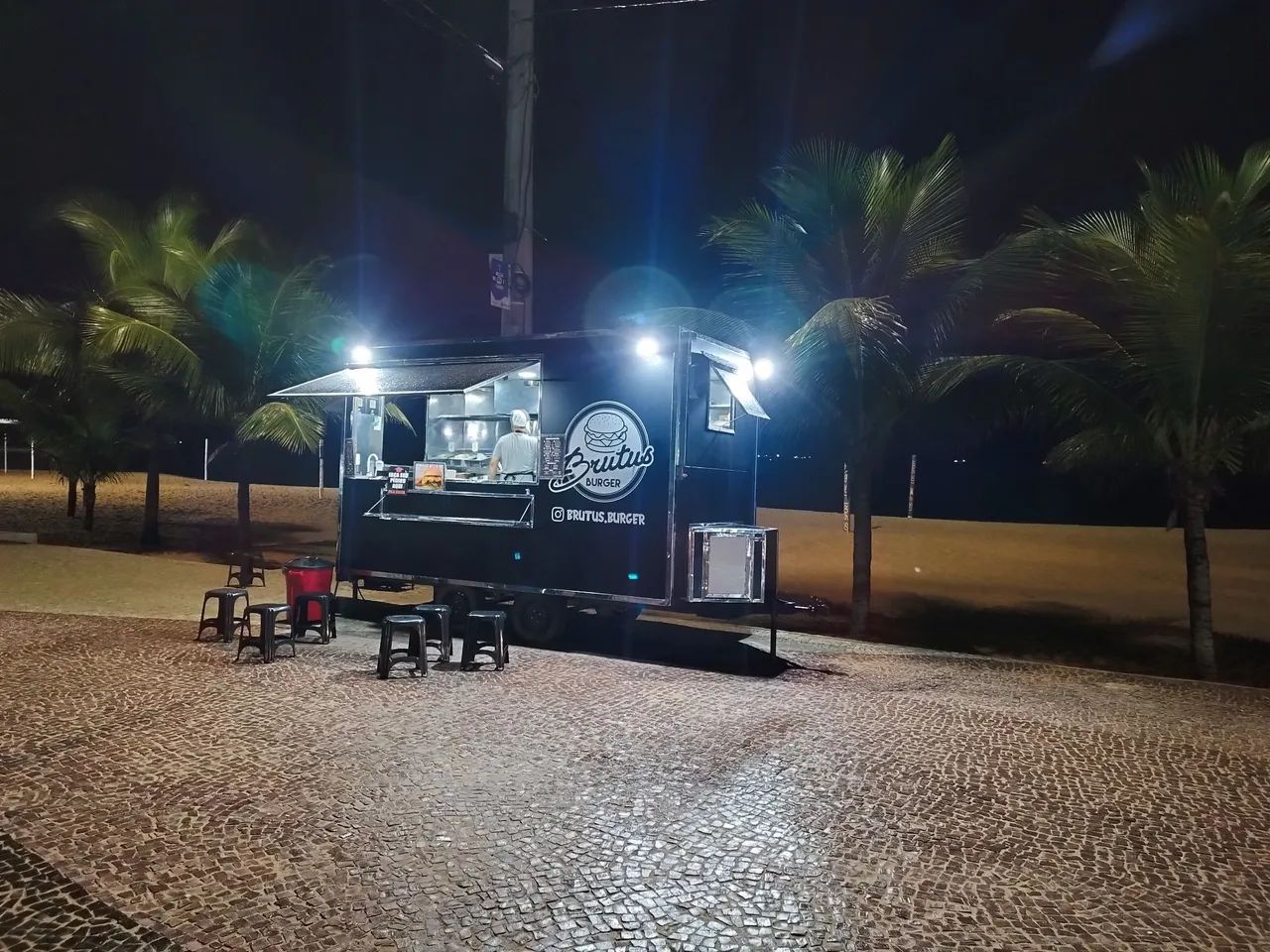 Trailer de lanche 4m x 2m montado, pronto pra trabalhar ...