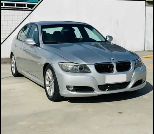 BMW 320I 2010 Usados e Novos
