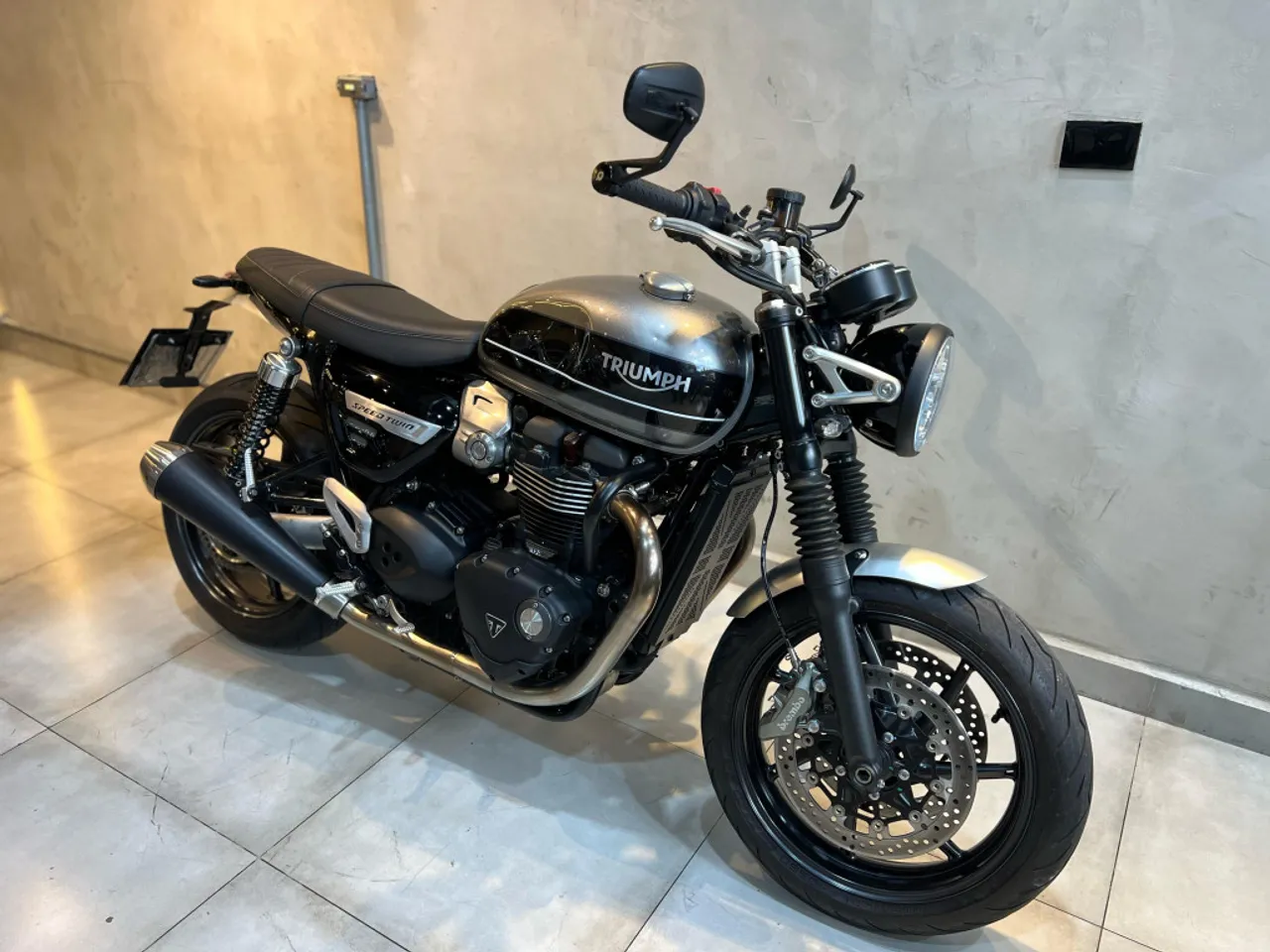 Motos Triumph Speed TWIN 1200CC no Brasil