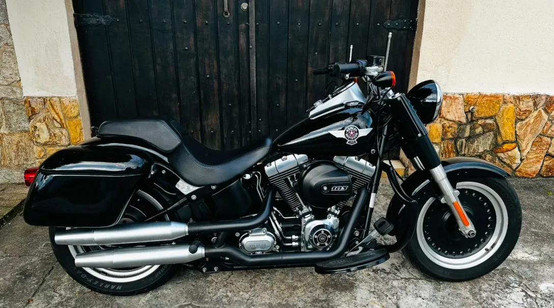 Motos HARLEY-DAVIDSON FAT no Brasil