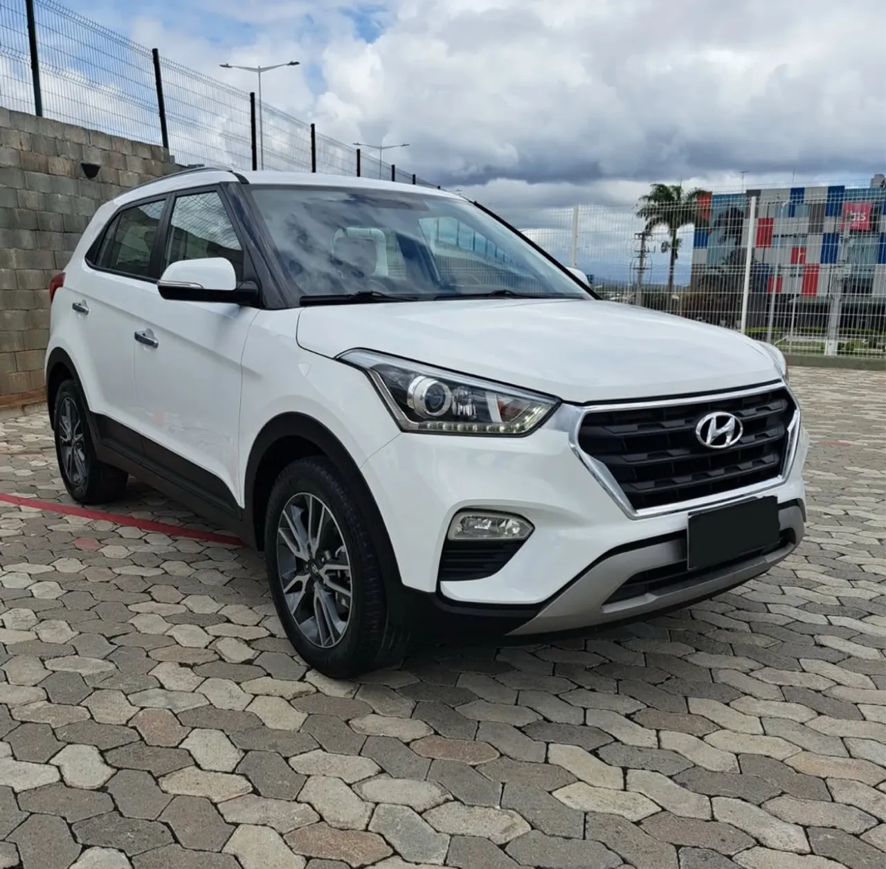 HYUNDAI CRETA 2018 Usados e Novos