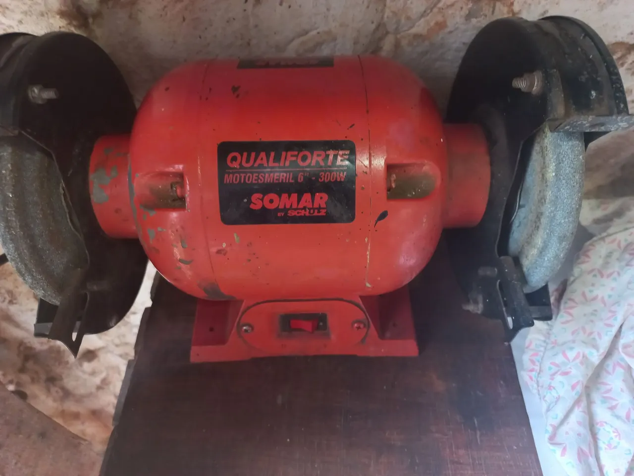 "esmerilo" no Brasil