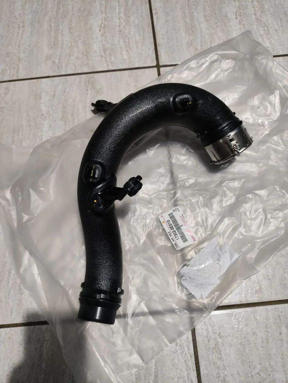 Tubo Intercooler Hilux/SW4 - Peças para carros, vans e utilitários ...