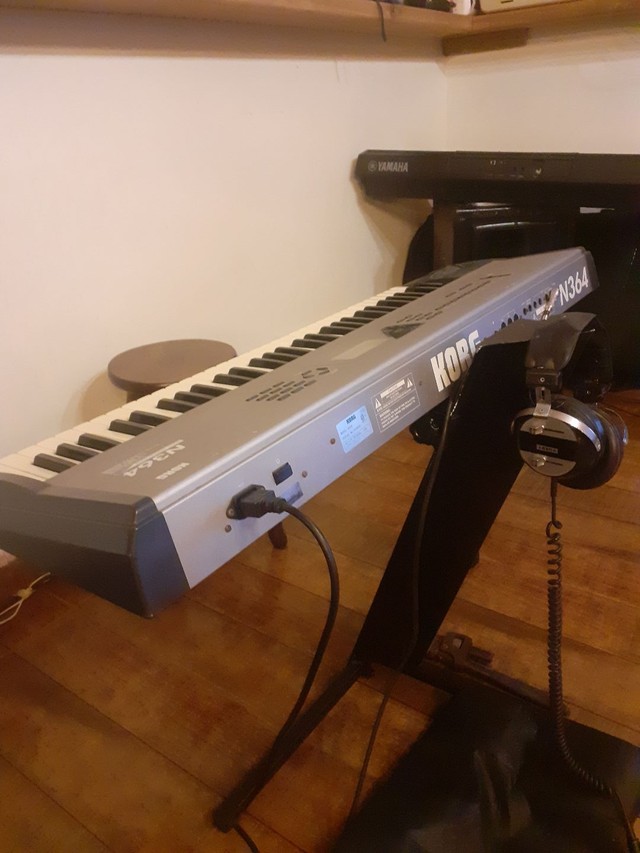 Teclado korg n364 | +5 anúncios na OLX Brasil