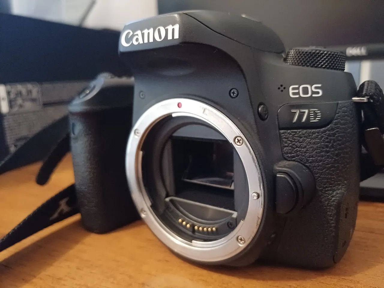 Canon 77D - Câmeras e Filmadoras - Miradouro 1460143327 | OLX