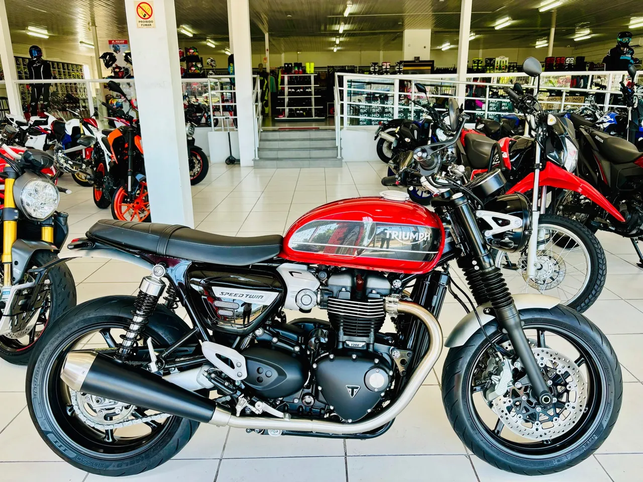 Motos Triumph Speed TWIN 1200CC no Brasil