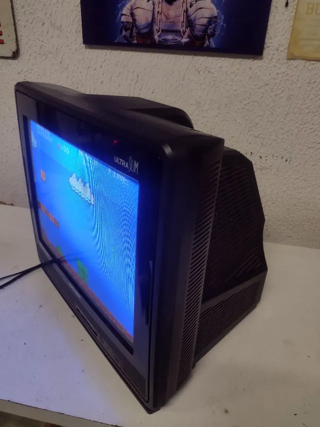 "tv antiga 14 polegadas" - TVs no Brasil