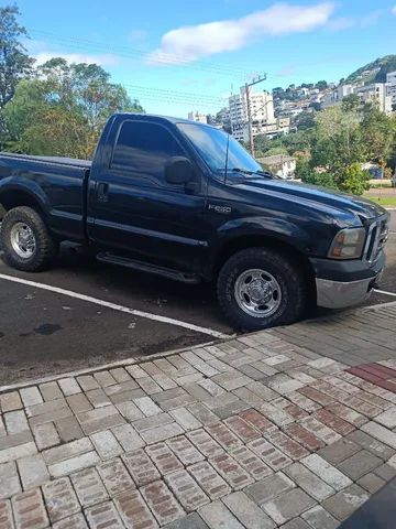 FORD 2000 Usados e Novos