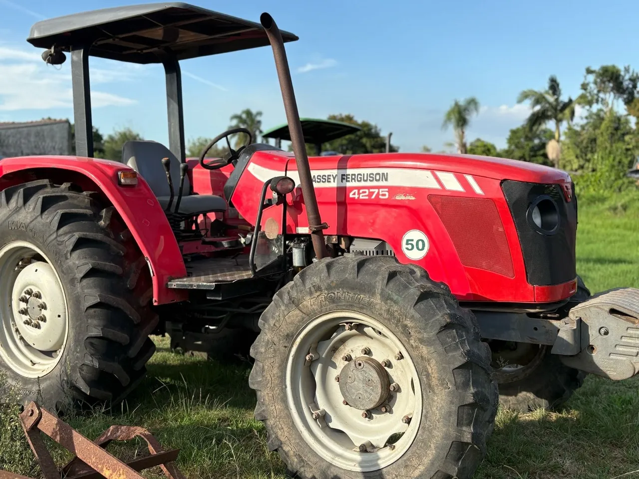 "trator massey ferguson 4275" - Tratores e máquinas agrícolas no Brasil