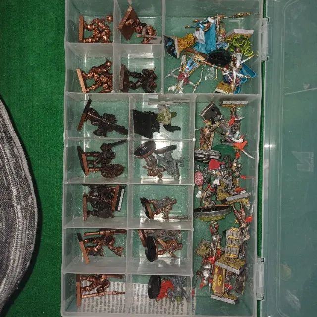 conjunto de figuras warhammer para colecionar ou uso em rpg - Hobbies e ...